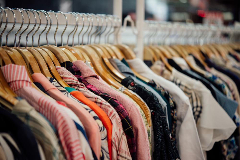 Essentials Clothing UK: How to Wear It, Layer It & Love It - Lets Jump ...